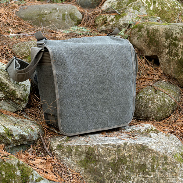 Retro styling combines with modern features in the excellent Think Tank ...