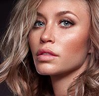 Reduce highlights and keep those pores: How to set up portrait lighting ...