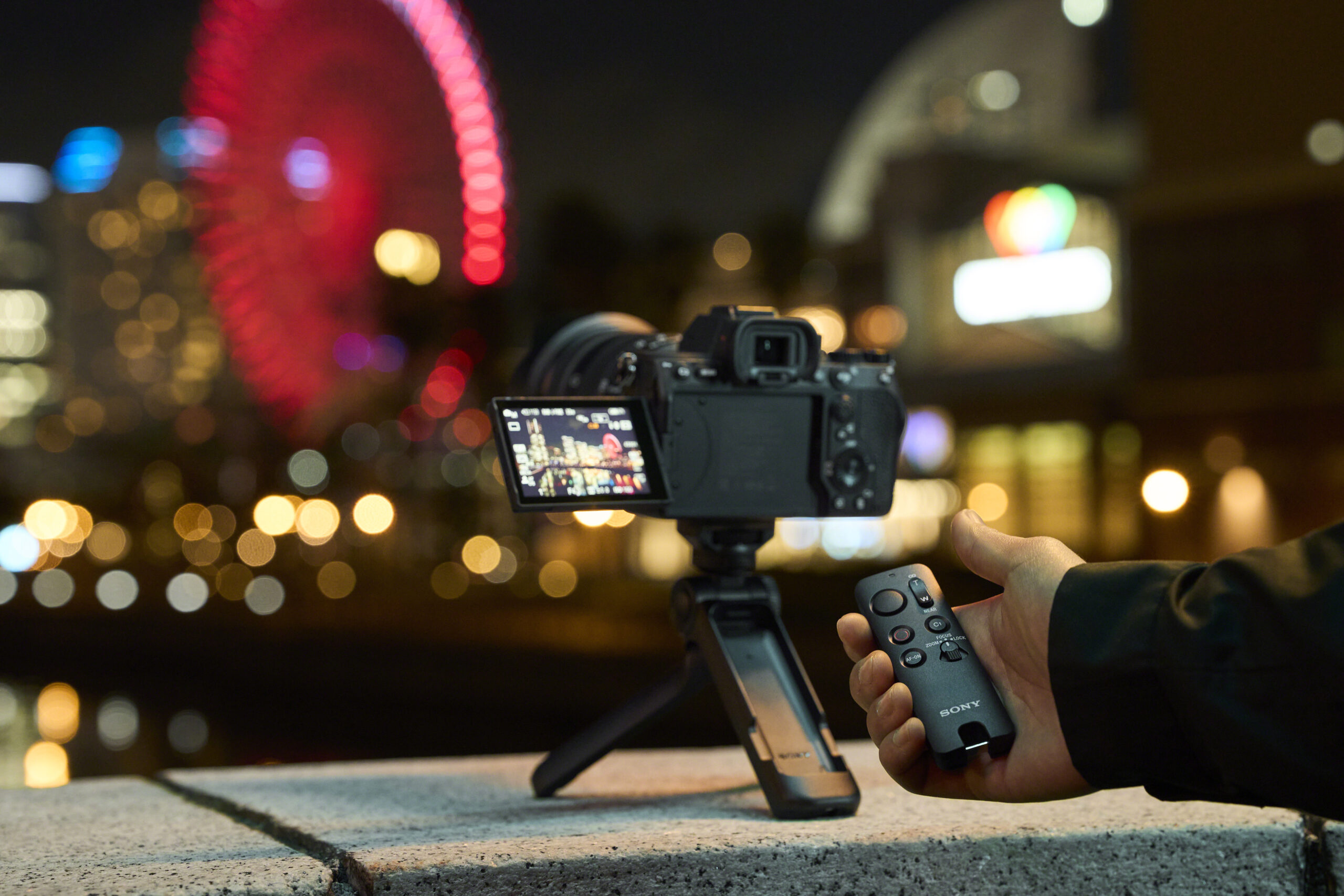 Sony Drops Two Handy Vlogging Accessories: The GP-VPT3 Grip and RMT-VP2 ...